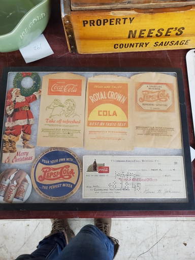 Shadow Box W/ Dry Servers