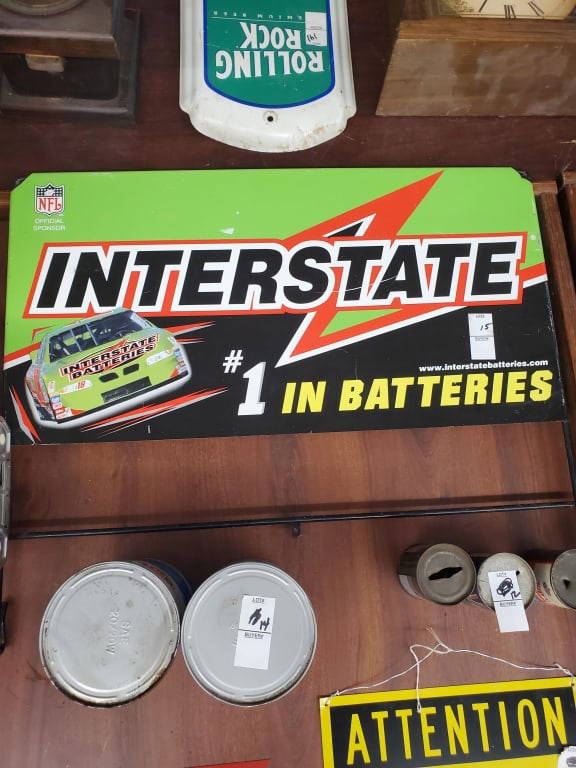 Interstate Batt Sign Auction
