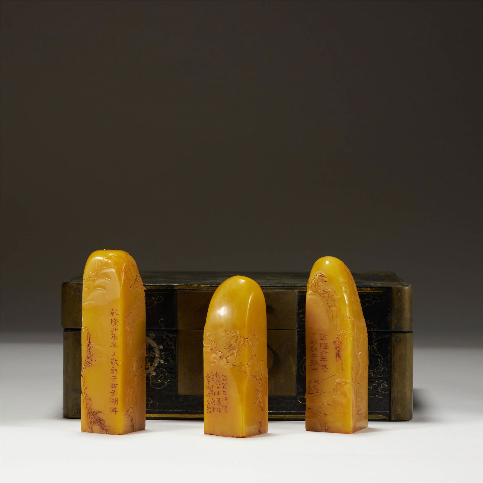 A Set Of Shoushan Soapstone Seals