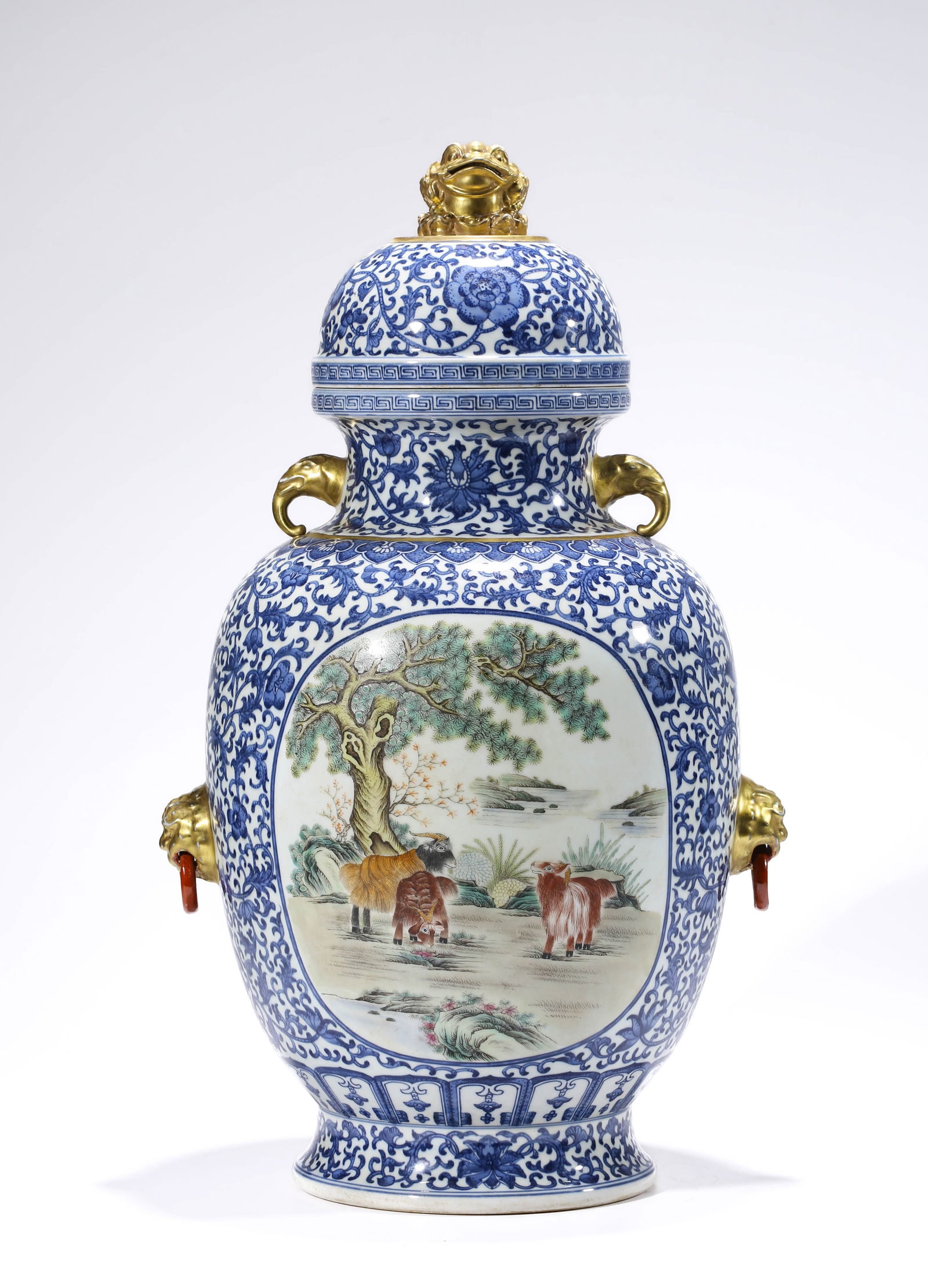 A Porcelain Blue And White Lion Jar Auction