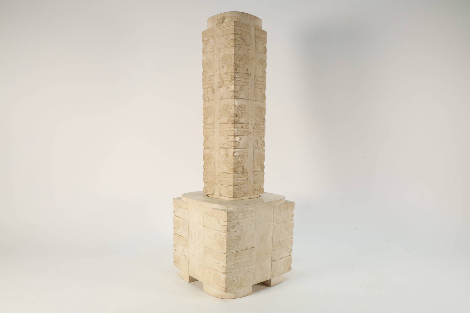 Jade Carved Beast Face Pattern Cong Auction