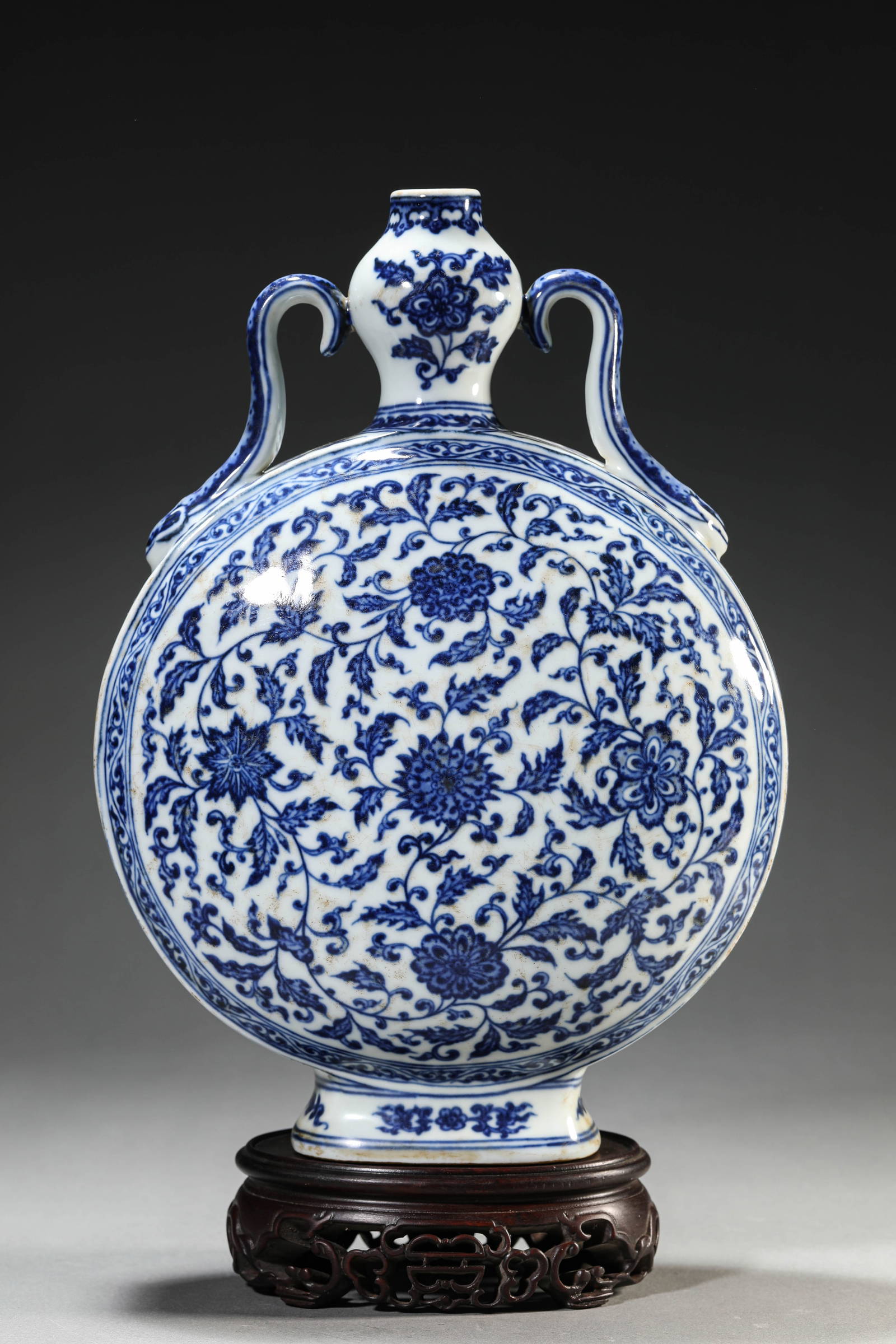 A Porcelain Blue And White Interlock Branches Moonflask Auction