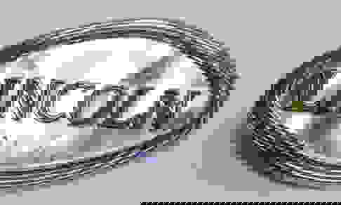 1928-1930 Ford Lincoln Radiator Emblem Badge Auction