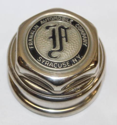Franklin Automobile Co Threaded Hubcap