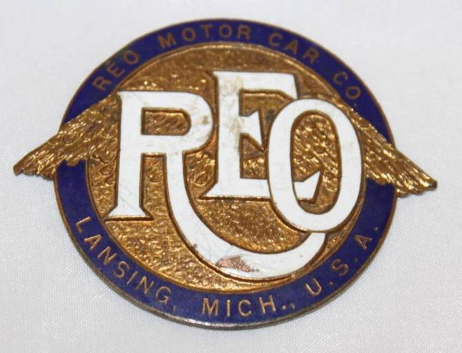 1910 Reo Motor Car Co Radiator Emblem Badge