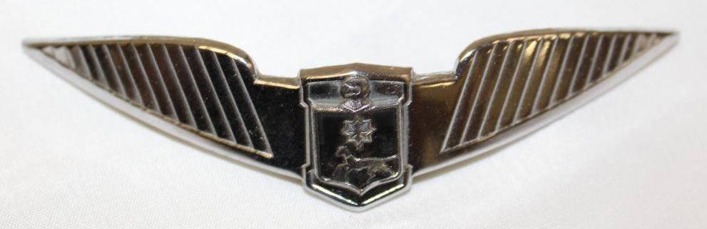 1940 Cadillac Lasalle Motor Car Co Radiator Emblem Badge Auction