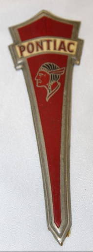 1932 Pontiac Chief Motor Car Co Radiator Emblem Badge