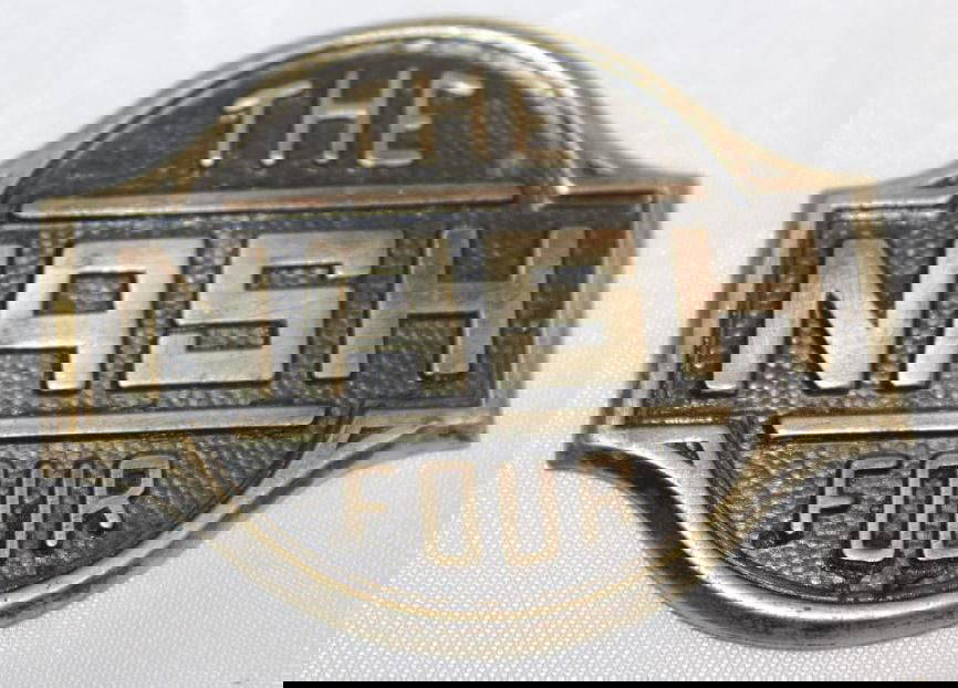 1921-1924 Nash Motor Car Co Four Radiator Emblem Badge Auction