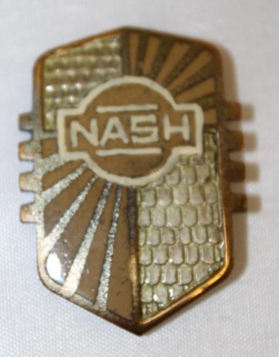 1930's Nash Motor Car Co Radiator Emblem Badge