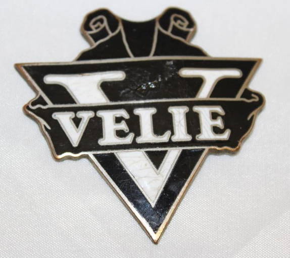 1927 Velie Motor Car Co Radiator Emblem Badge