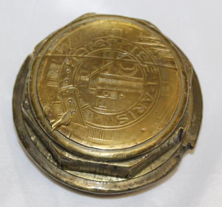 Brass 1910s Hotchkiss Paris Threaded Hubcap Auction