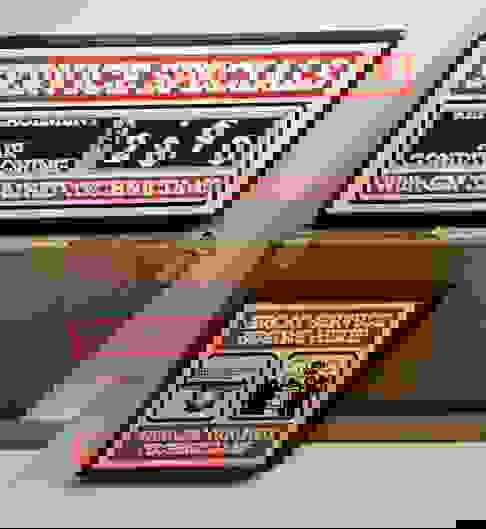 Gm Trained Technician Display Signs Auction