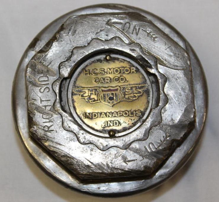 Stutz Hcs Motor Car Co Buffalo Threaded Hubcap Auction