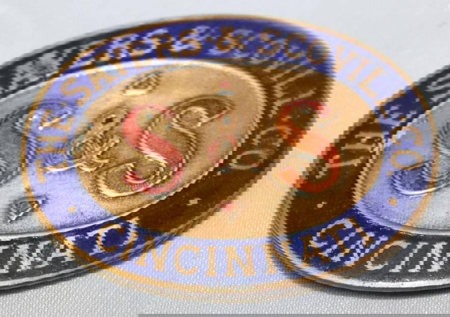 1917-1929 Sayers & Scovill Motor Car Co Radiator Emblem Badge Auction