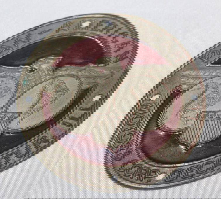 1917-1922 Pan American Hubcap Emblem Badge Auction