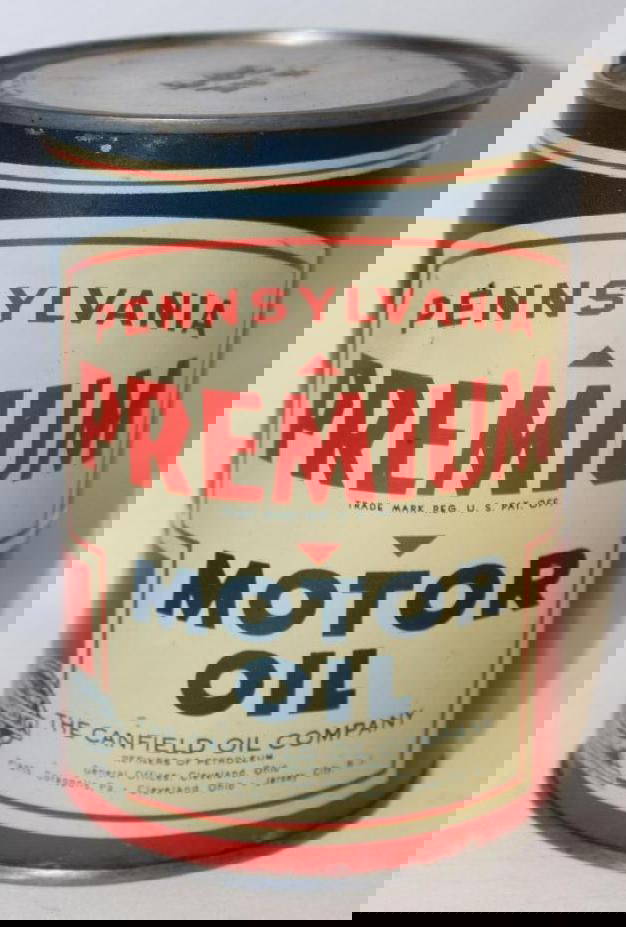 Canfield Premium Metal 1 Quart Motor Oil Can Auction