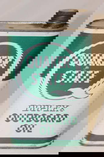 Quaker State Duplex 1 Quart Outboard Oil Can