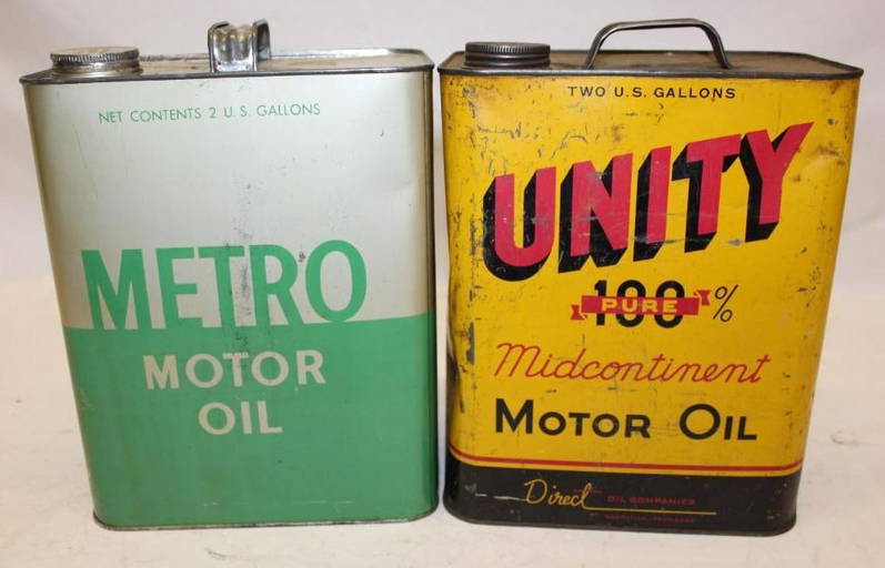 Group Of 2 2 Gallon Motor Oil Cans Metro And Unity