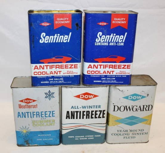 Group Of 5 Dow 1 Gallon Antifreeze Cans