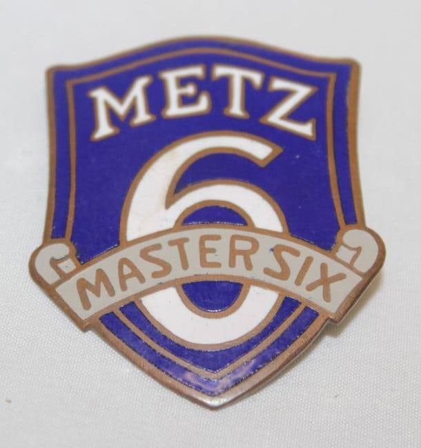 1919 1921 Metz Master Six Radiator Emblem Badge