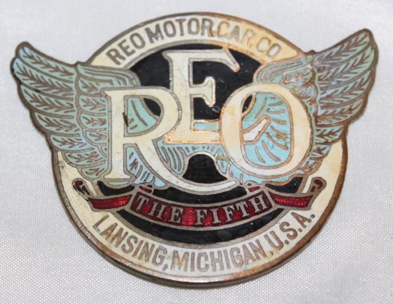 1912-1919 Reo The Fifth Radiator Emblem Badge Auction