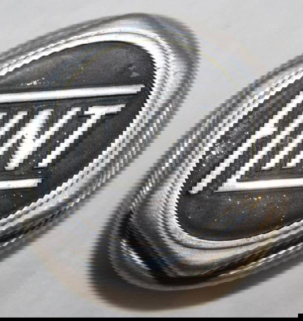 Flint Motor Car Co Threaded Automobile Hubcap Auction