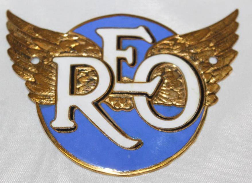 1931-1932 Reo Bus Radiator Emblem Badge Auction