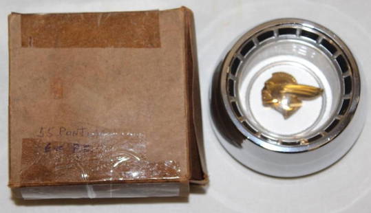 Nos 1955 Pontiac Star Chief Horn Button Emblem Badge