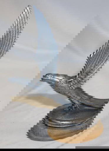 1932 Pontiac Eagle Radiator Mascot Hood Ornament