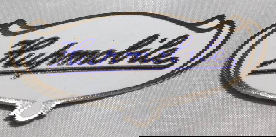 1915 1916 Hupmobile Radiator Emblem Badge