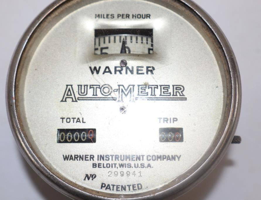 Early Warner Auto-meter Automobile Speedometer Auction