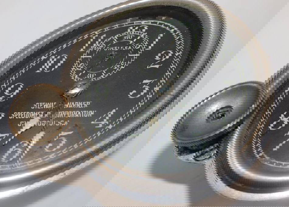 Stewart-warner Chelsea Windup Automobile Dash Clock Auction