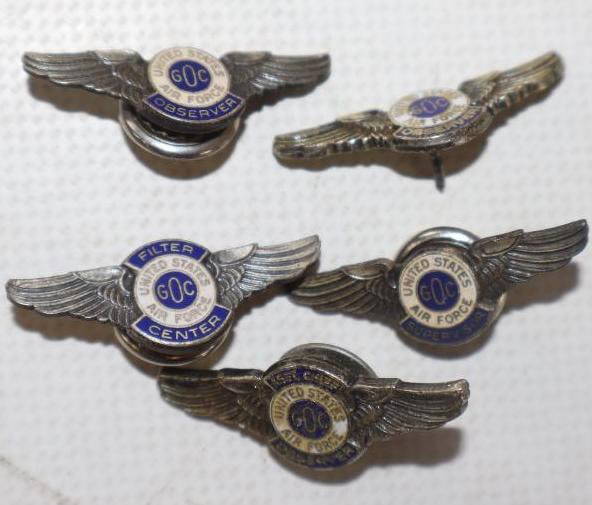 Group Of 5 Us Air Force Observer, Supervisor And Filter Center Hat Badges