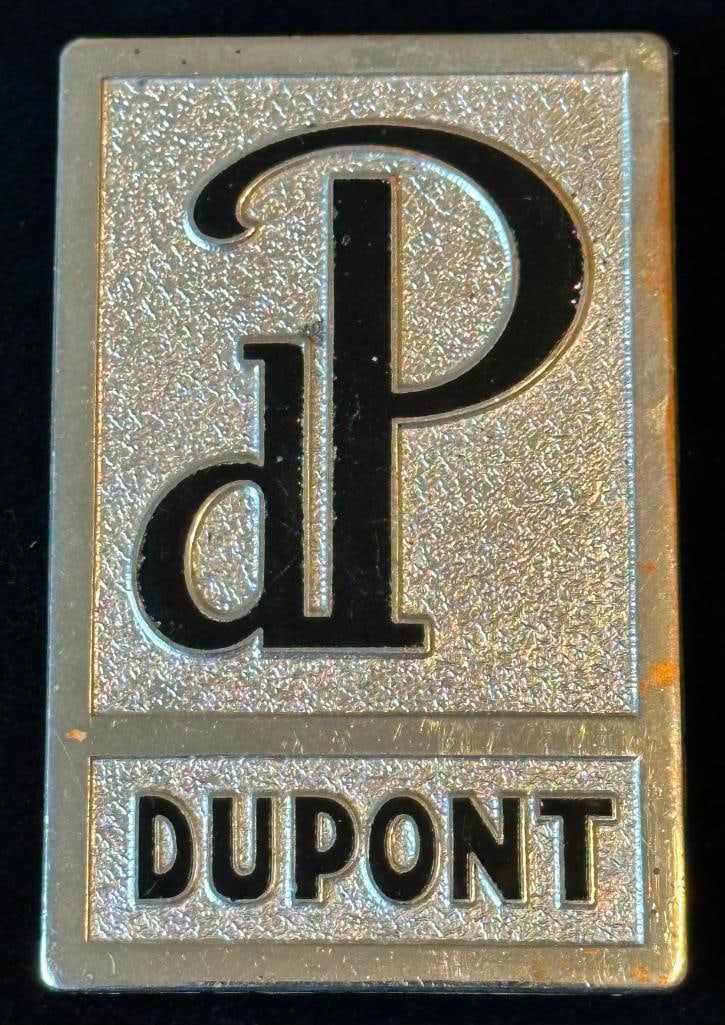 1919-1931 Du Pont Radiator Emblem Auction