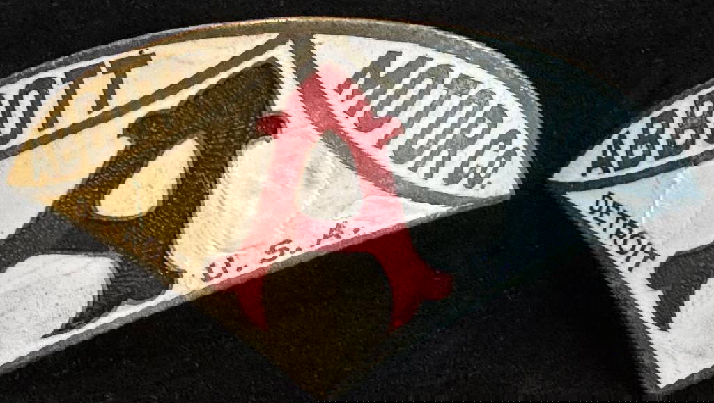 1913 Abbott Radiator Emblem Auction