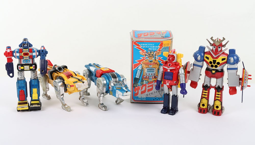 Vintage Japanese Die Cast Loose And Boxed Robots, Voltron Action Figures, 70s And 80s. Auction