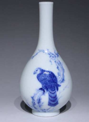 Wang Bu Blue And White Flower And Bird Gallbladder Bottle