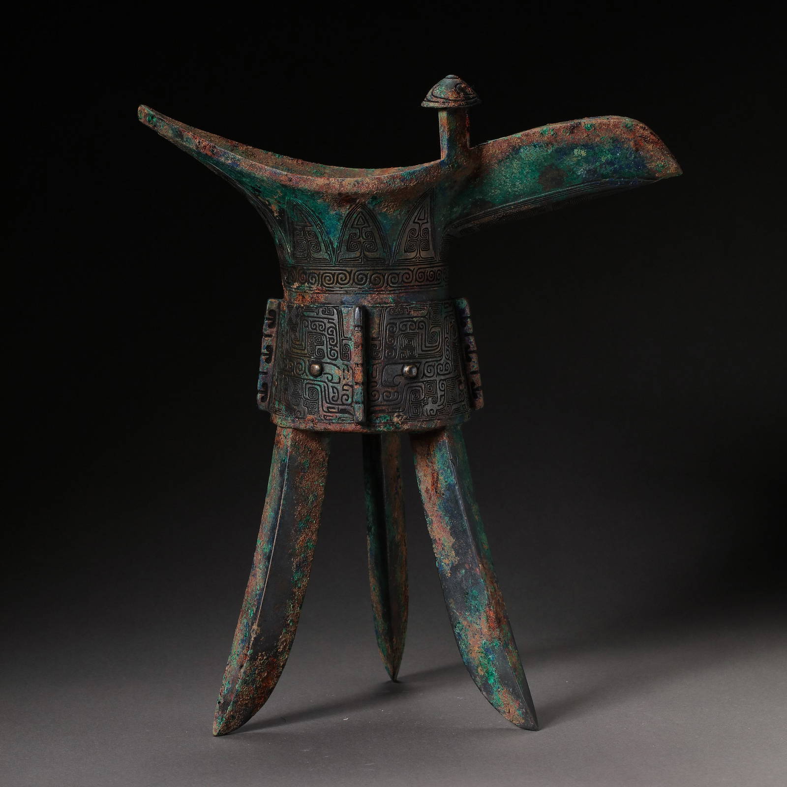 Chinese Bronze Jue Cup, Han Dynasty Auction