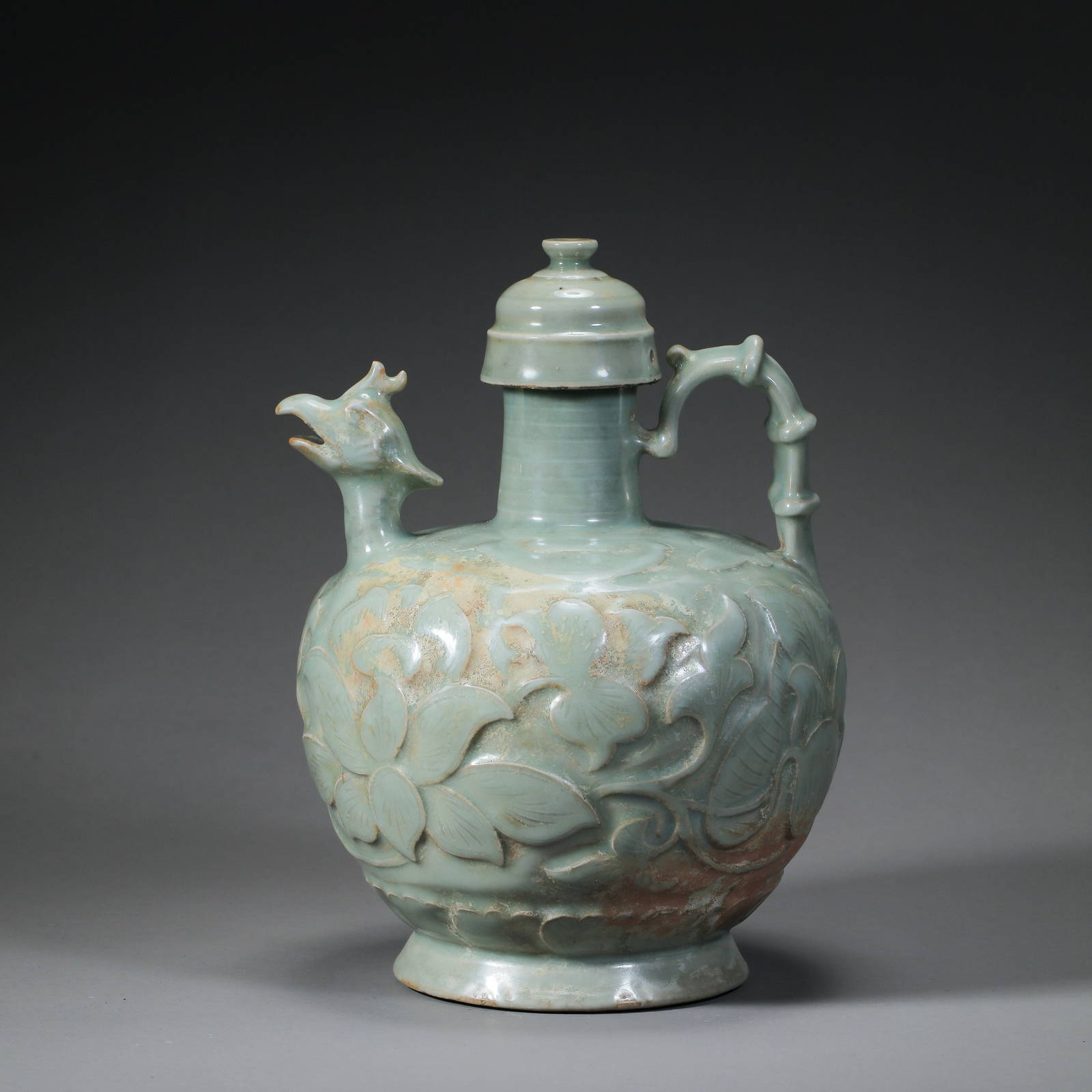 10th Century Yaozhou Ware Carved Flower Patterns And Phoenixed Head ...