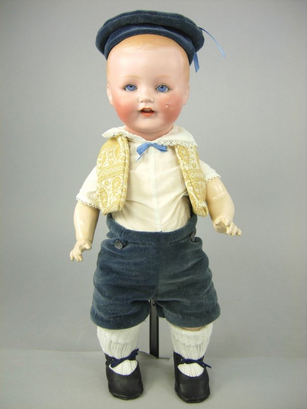 306E: 19" LOUIS AMBERG VANTA BABY