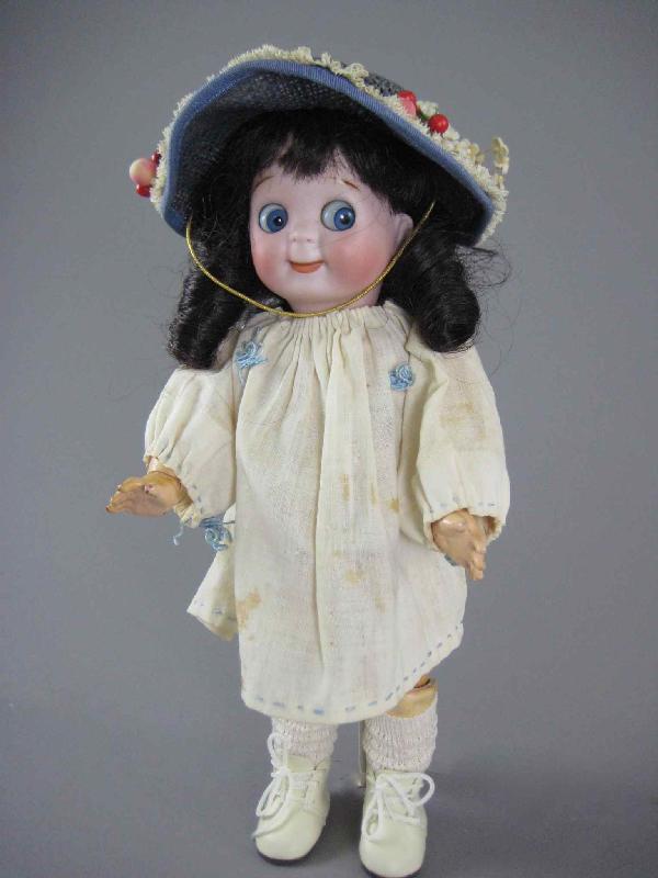 11.5" J.D. KESTNER 221 GOOGLY DOLL
