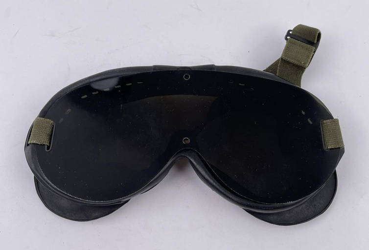 Vietnam Sun Wind Dust Goggles
