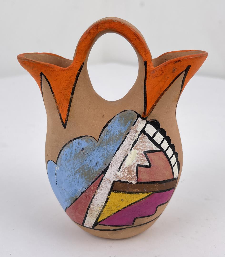 Tesuque Pueblo Indian Pottery Wedding Vase - Nov 26, 2022 | Davis ...