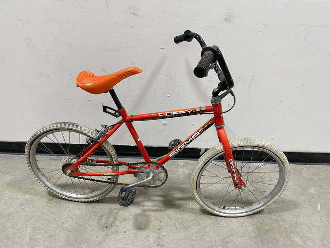 Vintage Huffy Sigma 944 SE BMX Bicycle Bike (#0302) on Feb 26, 2023 ...