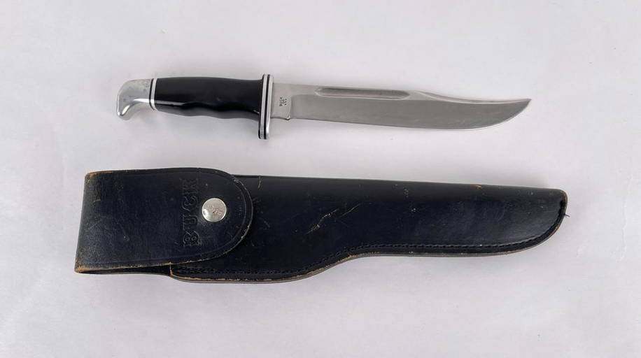 Buck 120 3 Line Inverted Hunting Knife