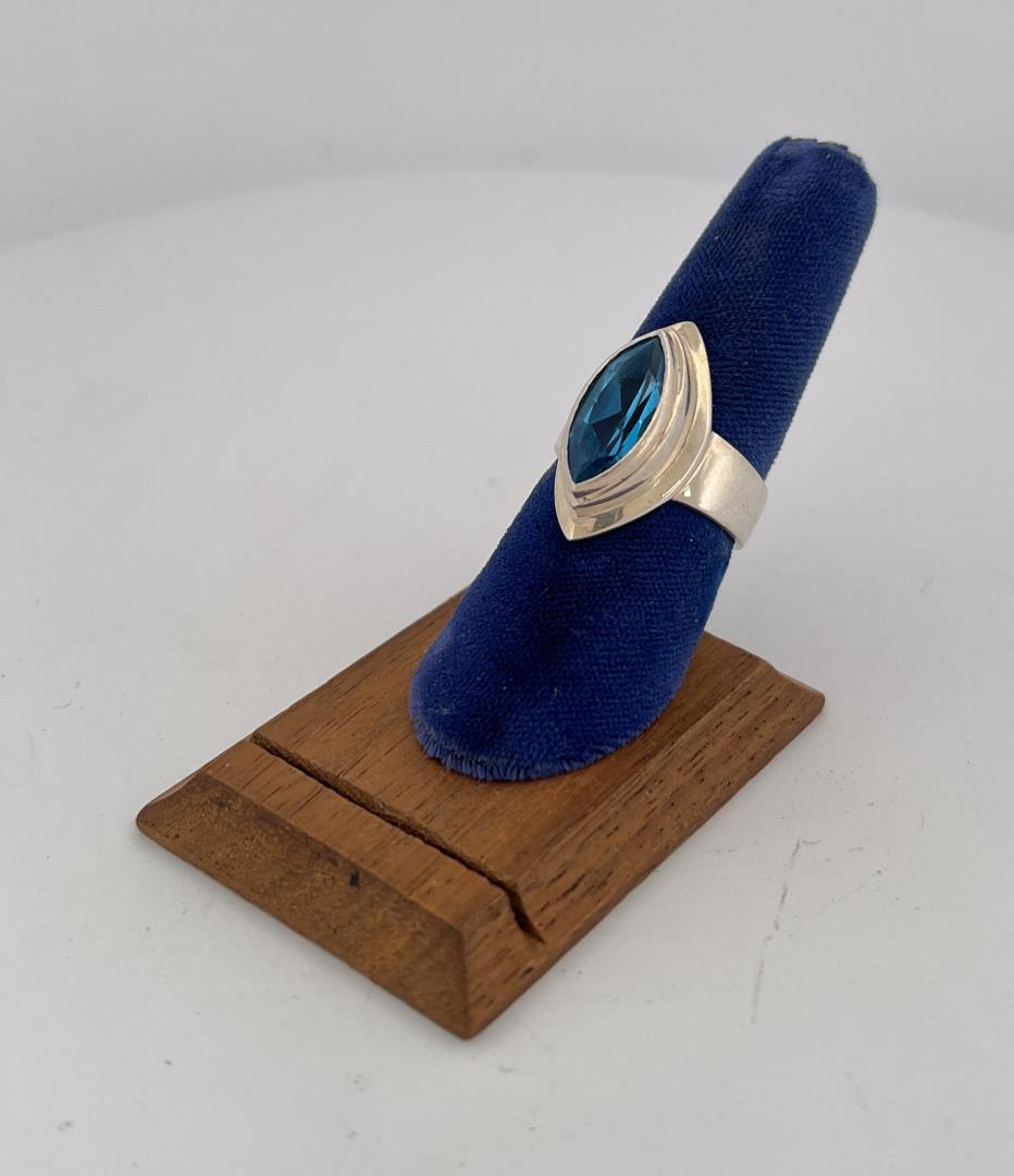 Sajen Sterling Silver Ring
