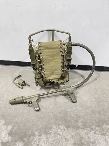 Original Ww2 M2a1 Us Army Flamethrower