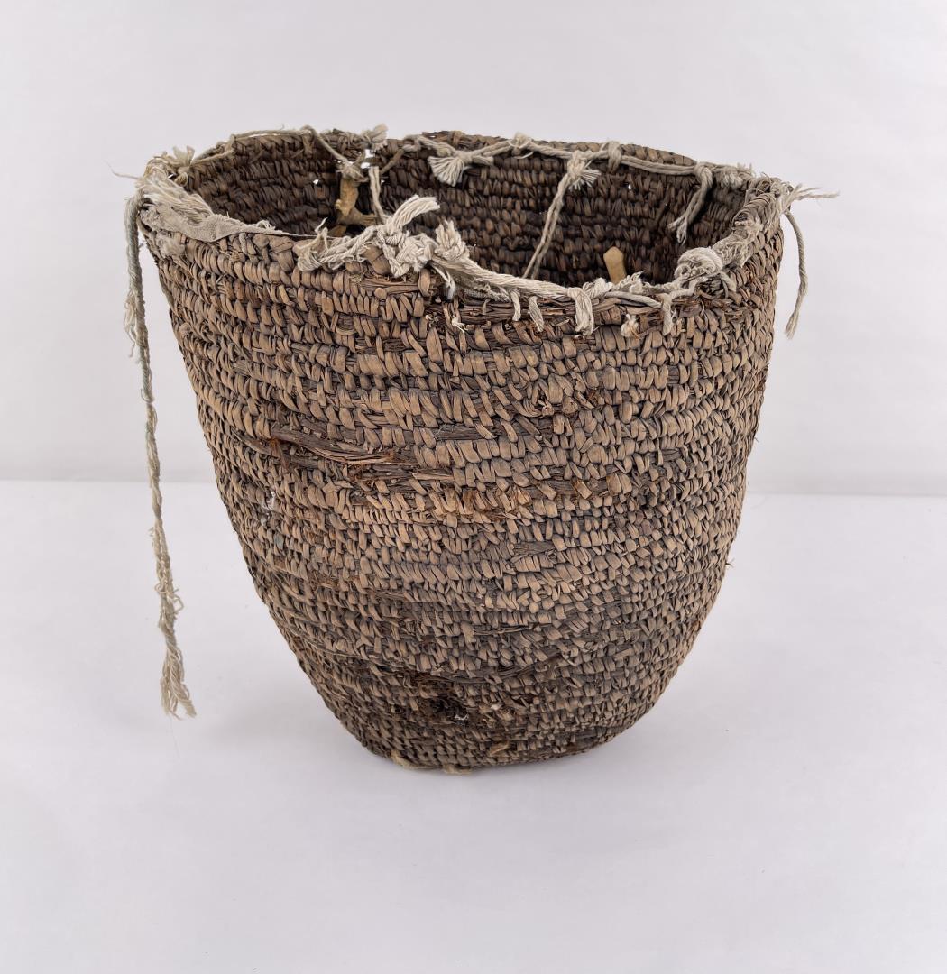 Antique Apache Indian Burden Gathering Basket Auction