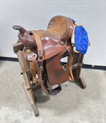 Simco Cowboy Saddle