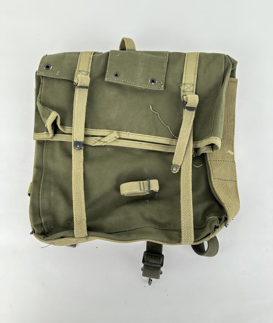Ww2 1944 Marine Corps Upper Pack Auction